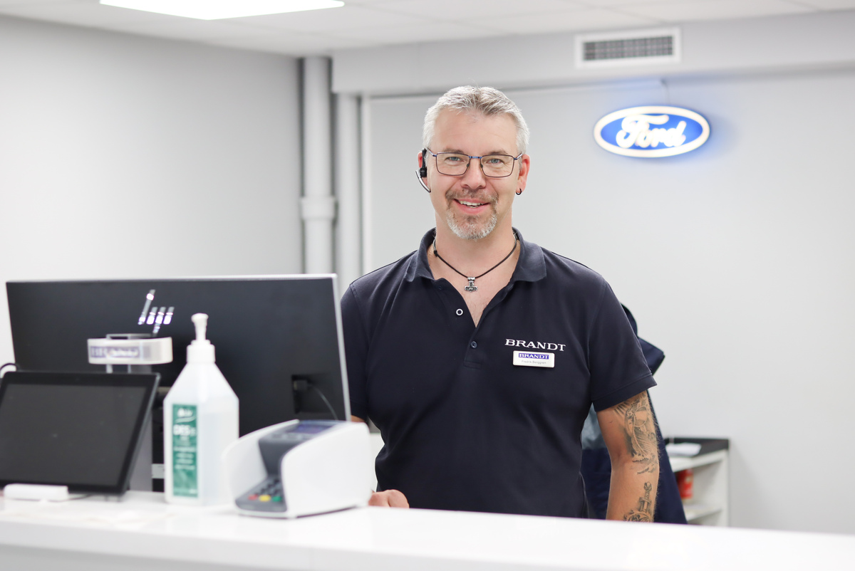 Frontpersonal service till Hedemora